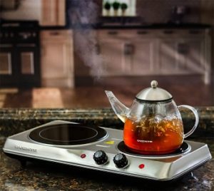 6 Best Hot Plates To Boil Water In 2022 - KitchenToast