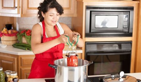 Using a Hot Plate For Canning - KitchenToast